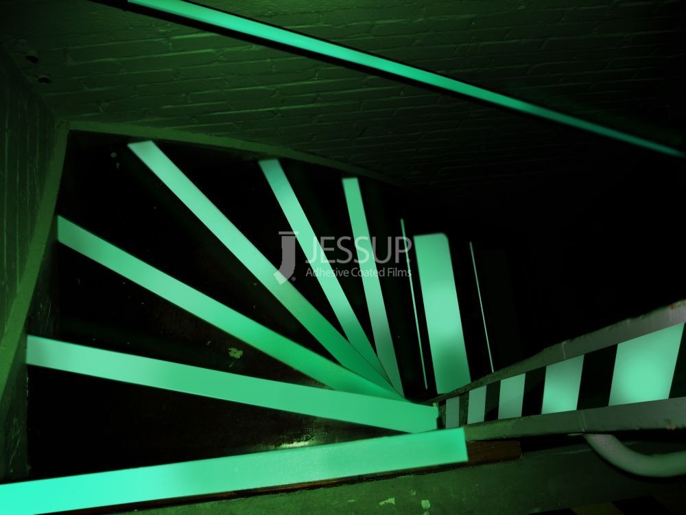 Safety Track 3420 Photoluminescent пластины заказать в НПФ ТАНА